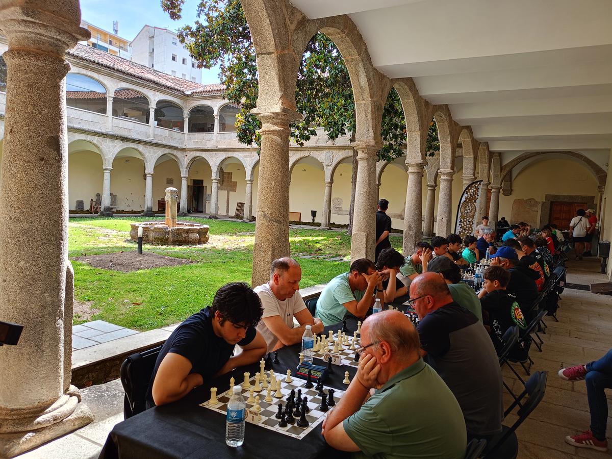 Avelino Álvarez y Sara Chaves, campeones absolutos del 17º Torneo de ...