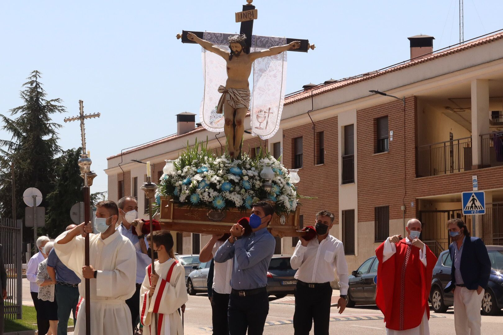 Castellanos de Moriscos honra al Cristo de las Batallas en el último ...