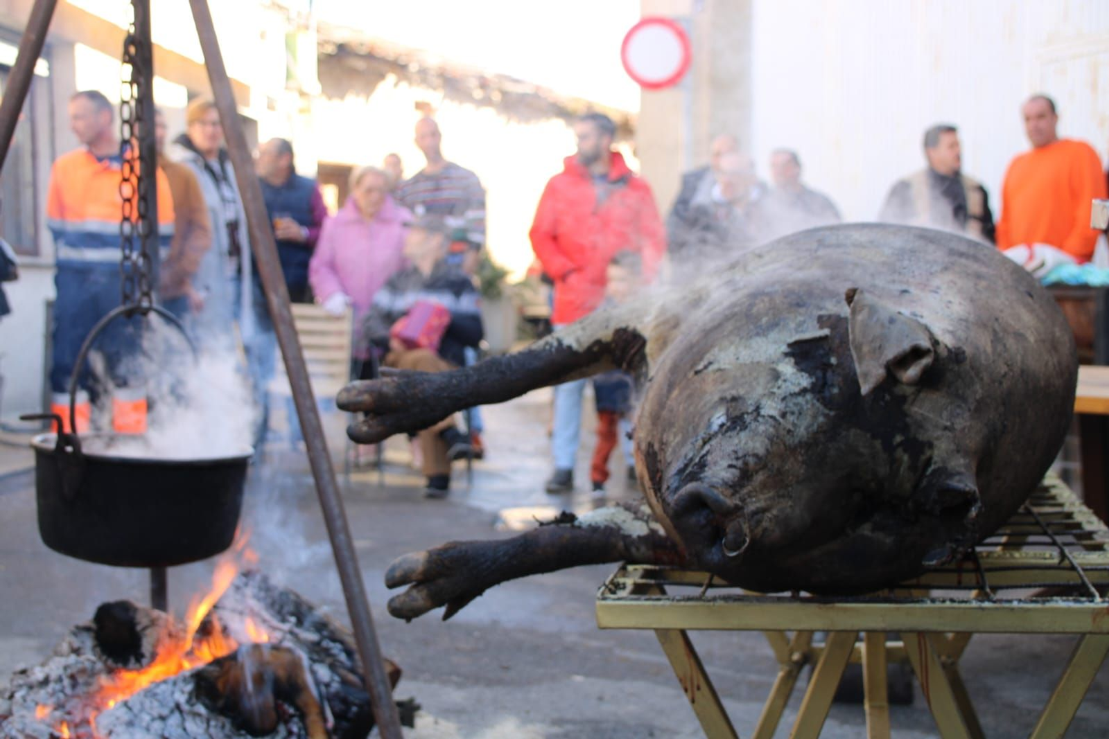 GALERÍA | Castellanos de Moriscos arranca la temporada de matanza con ...