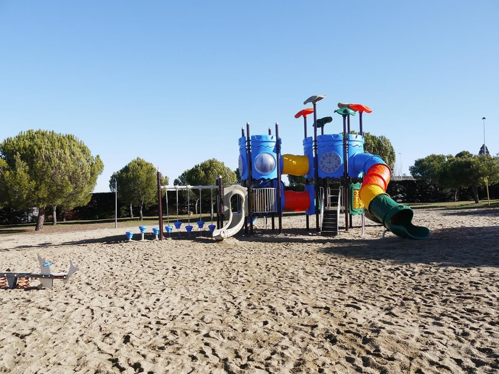 Mejoras en parques de Carbajosa